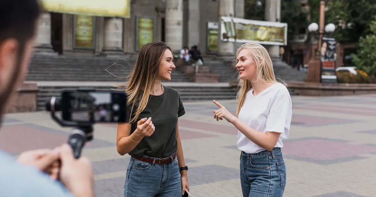 How to Approach Influencers Like an Expert: 6 Steps